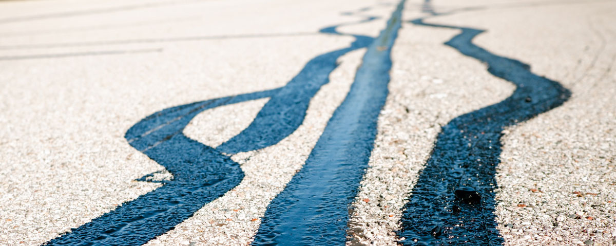 Asphalt Crack Filling – Premier Pavement Solutions